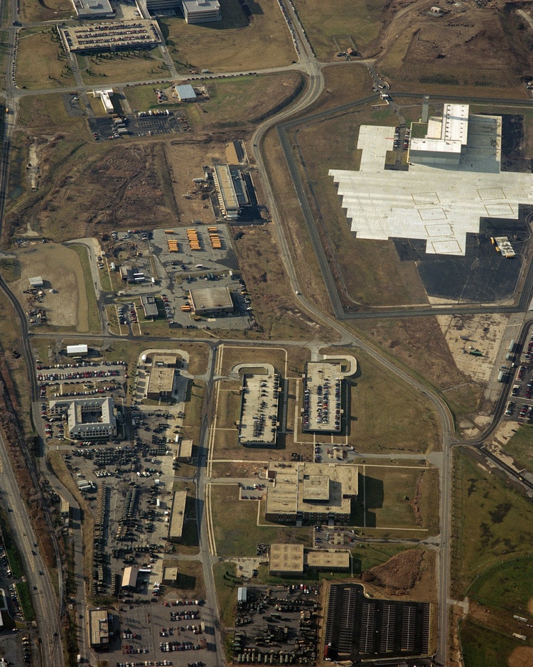 What Are The Five Major Microgrid Market Segments?